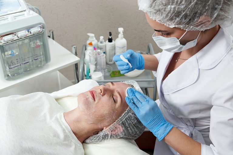 Face Laser Treatment Session in Singapore: Preparation Tips